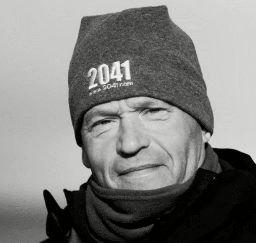 Life and Death Leadership Storytelling From Polar Explorer Robert Swan